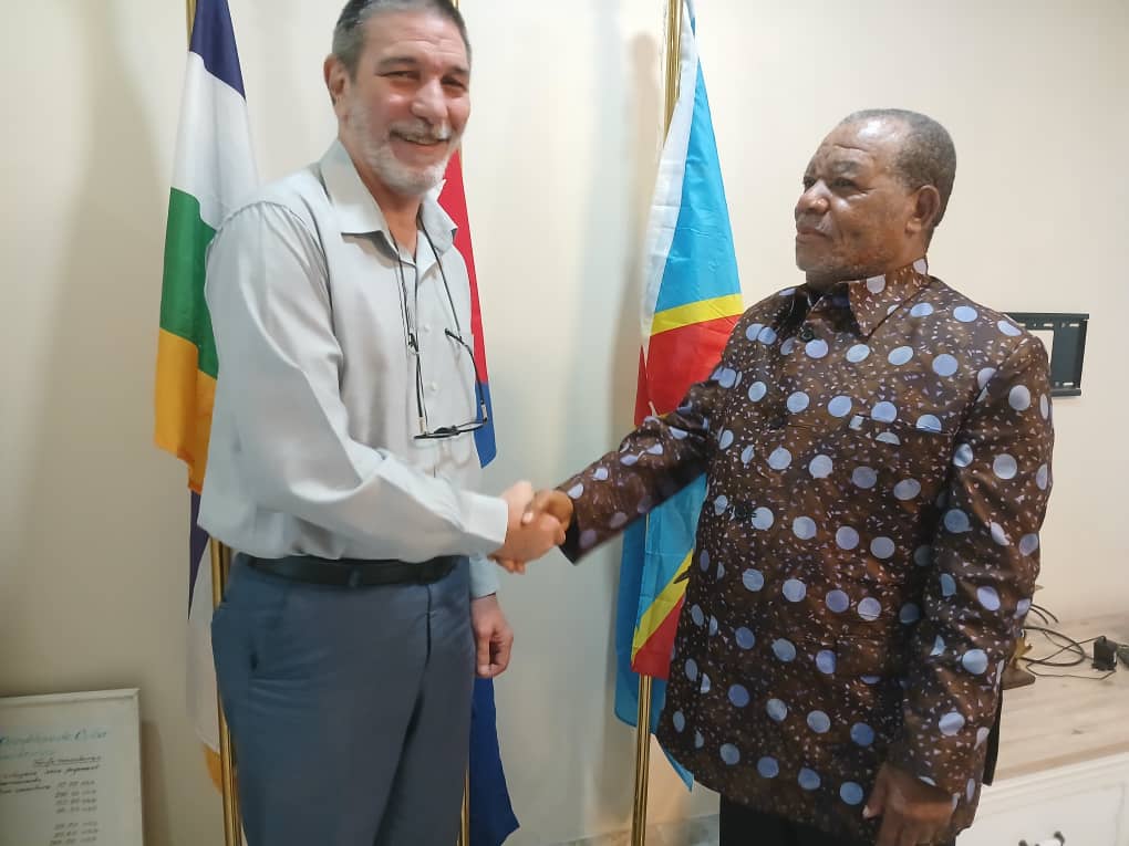 Diplomatie des peuples: Visite de Kabasele Tshimanga à l’ambassadeur du ...